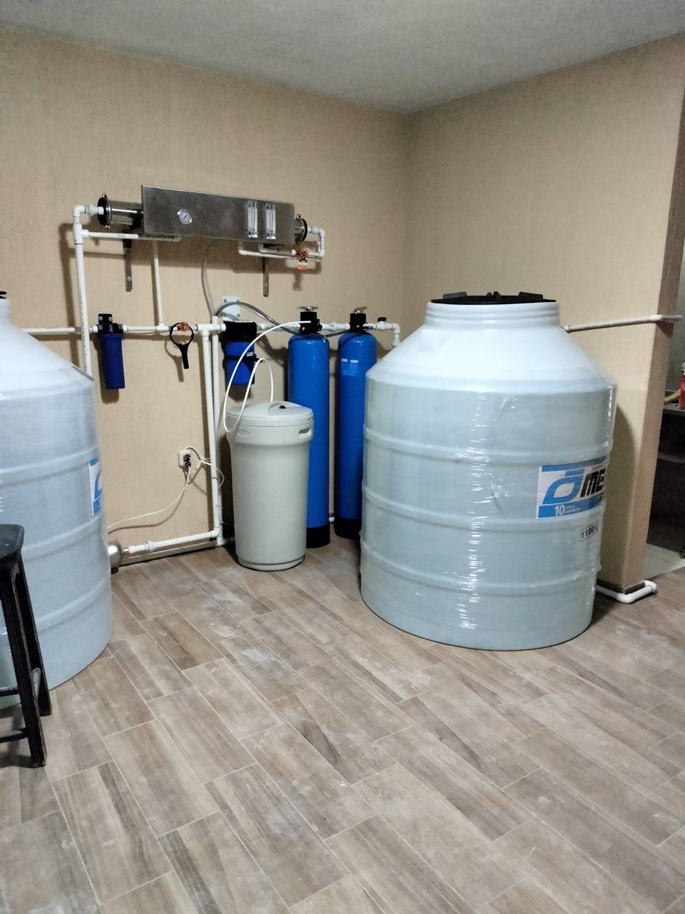 Purificadoras de agua de autoservicio — Oasis Expres OEV200603G22